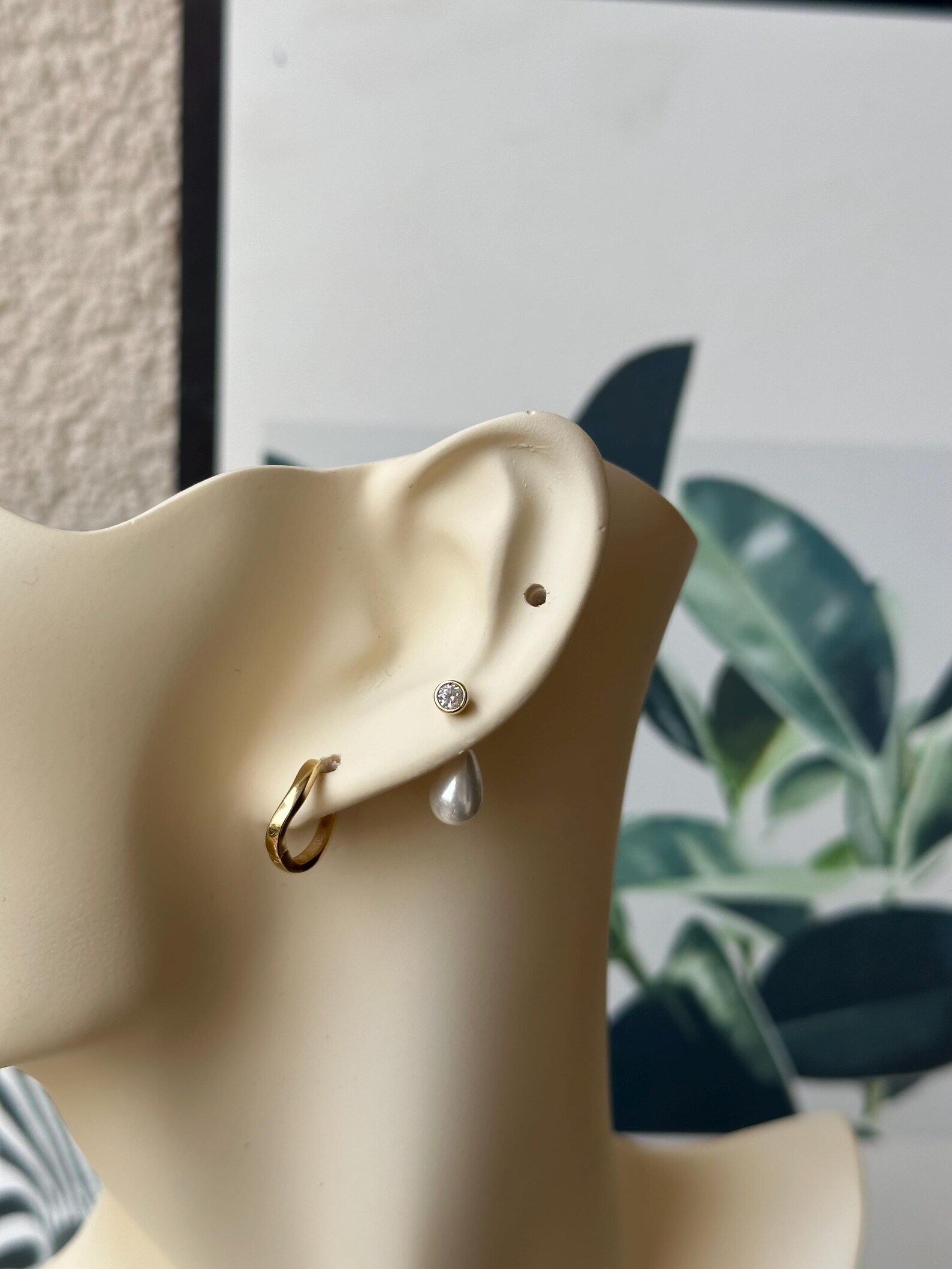 14k Solid Gold Elegant Pearl Drop Piercing, Helix Piercing, Handcrafted ...