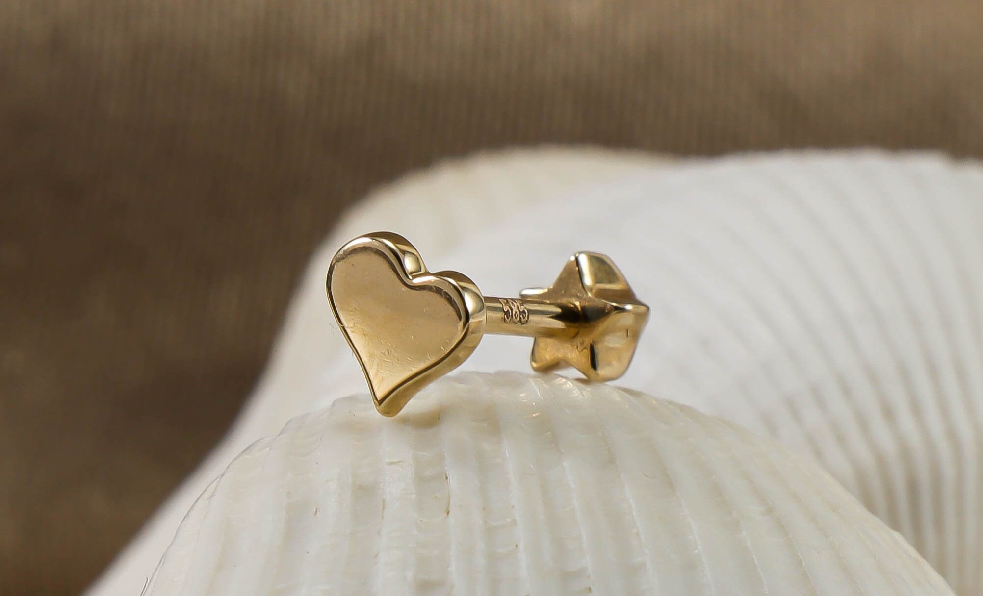 14K Solid Gold Heart Earring Studs | Heart Shaped Stud Earrings ...