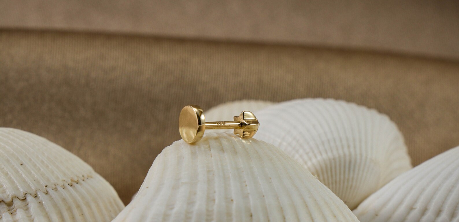 14K Solid Gold Circle Piercing Dainty Gold Stud Earring Minimalist ...