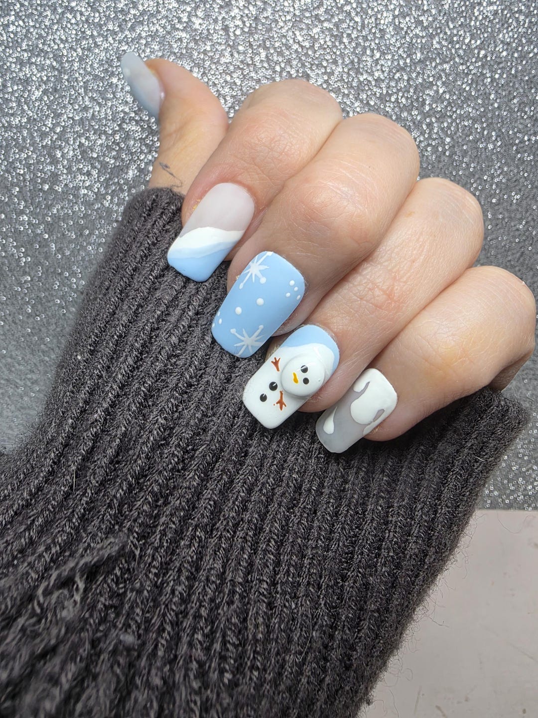 Melted Snowman: Hand-painted Gel, Reusable Luxury Manicure - Etsy