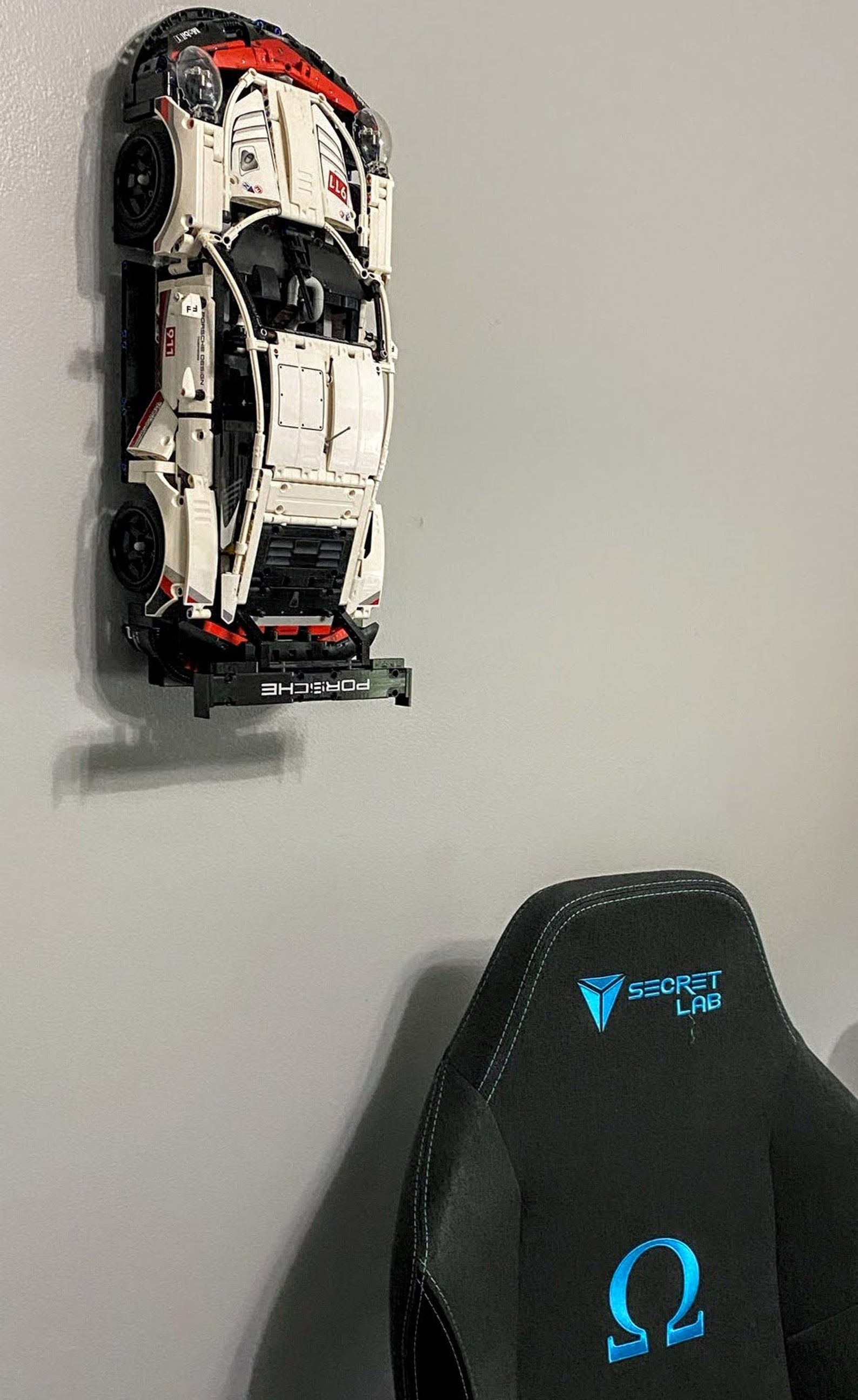 Ultimate Display Wall Mount for Lego Technic Car Porsche RSR, Bugatti ...