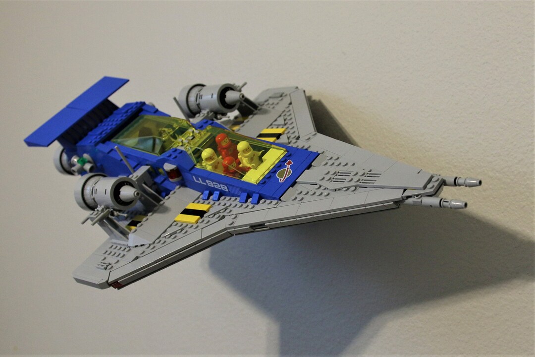 Ultimate Display Solutions Wall Mount Display for Lego 10497 Galaxy ...