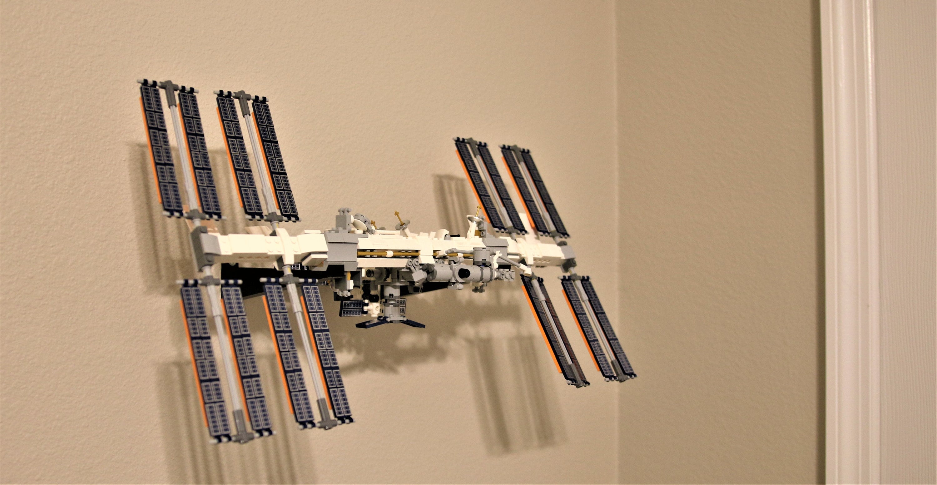 Ultimate Display Solutions Wall Mount Display for Lego 21321 - Etsy