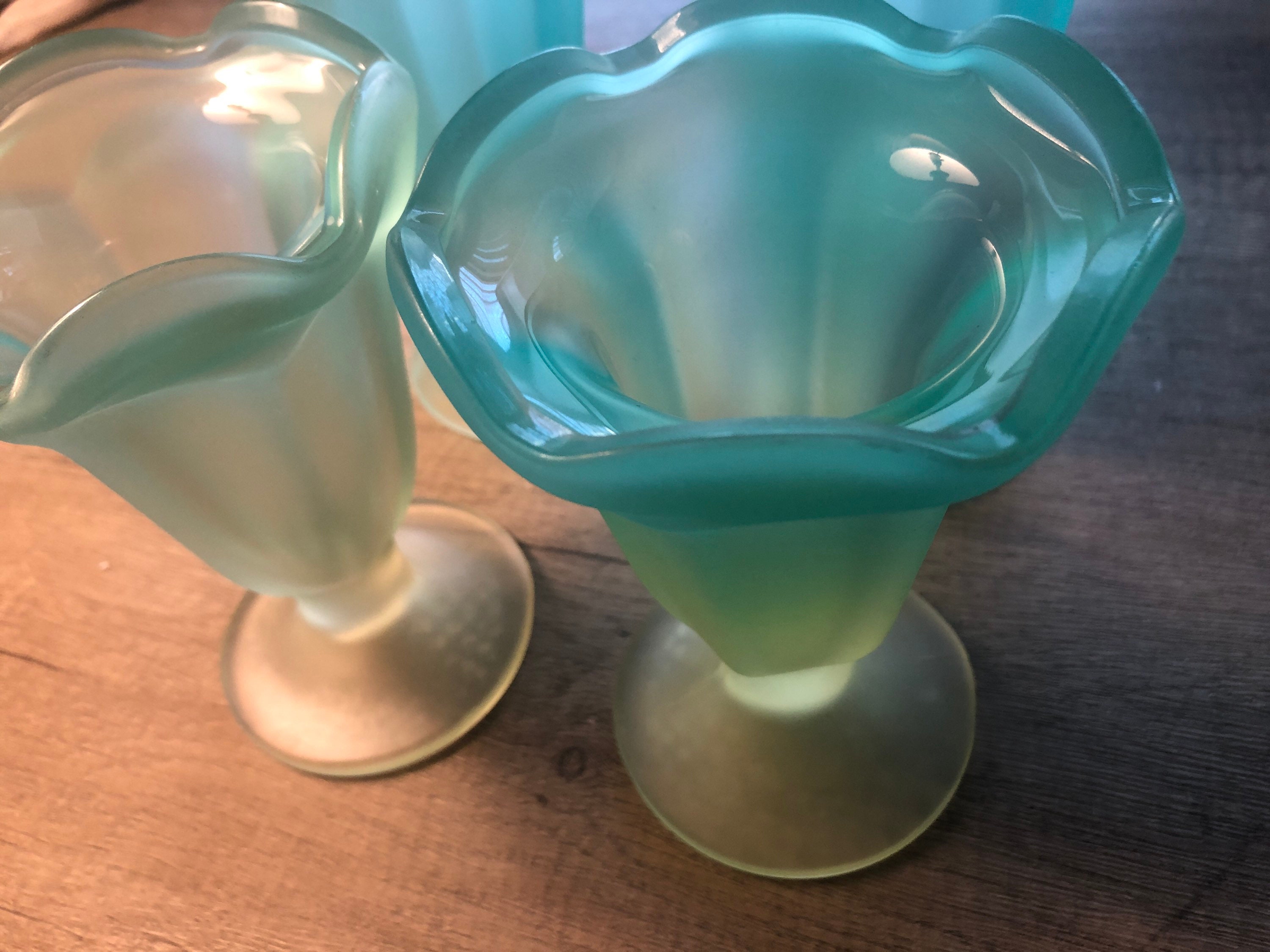 Turquoise Blue and Yellow Libbey Glass Ka-dinks Frosted Pastel Sundae ...