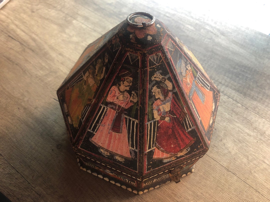 Antique Indian Mughal Octagonal Wooden Turban Marriage Box Casket ...