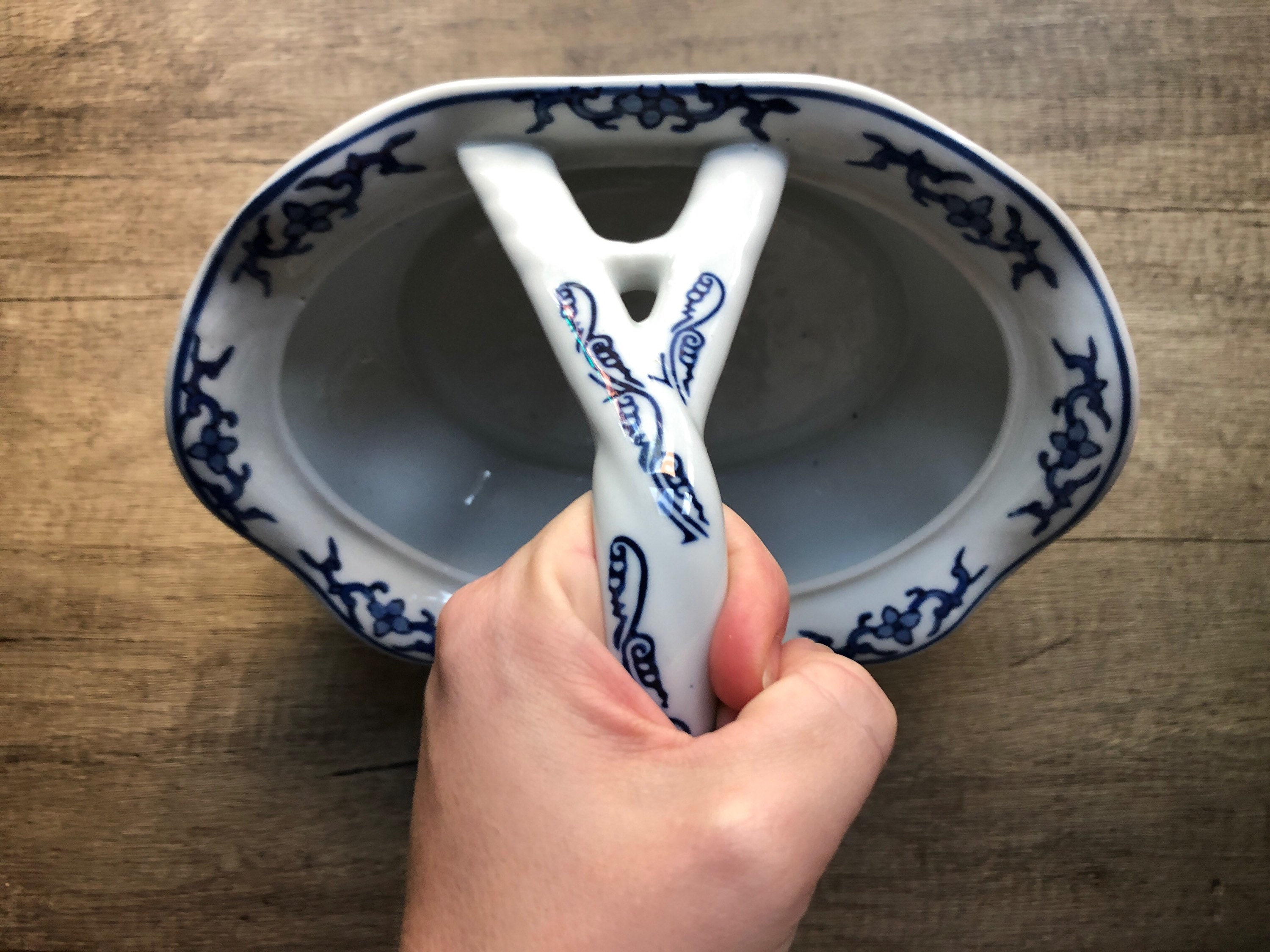 Chinese Cobalt Blue White Basket With Handle Fish Pottery Ceramic ...