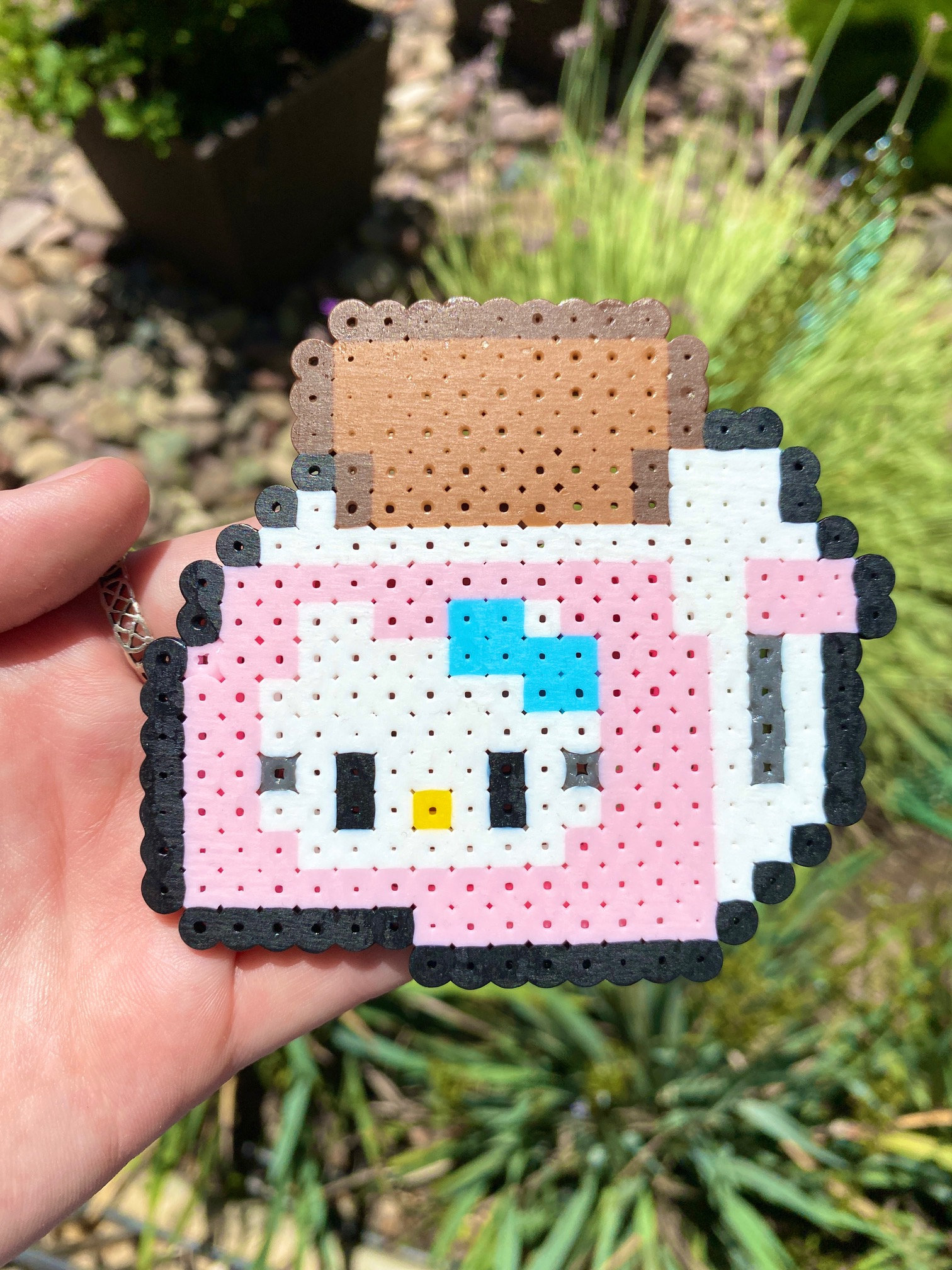 Hello Kitty Toaster Perler Bead Sprite Hello Kitty, Sanrio, Cat, Perler ...