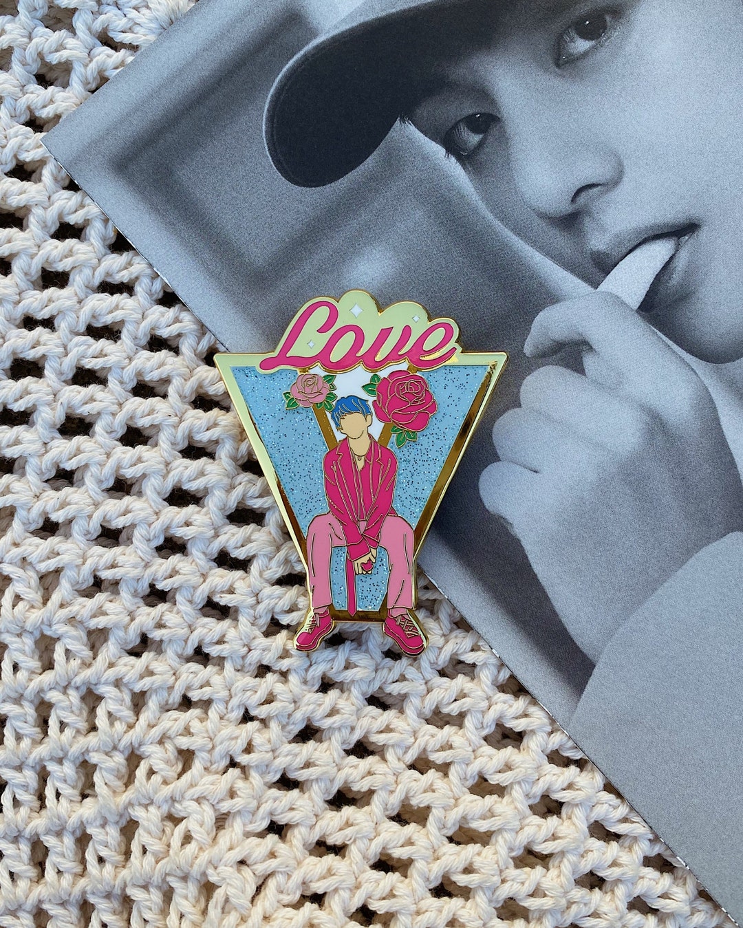 BTS Bangtan V Taehuyng Aesthetic Enamel Pin - Etsy