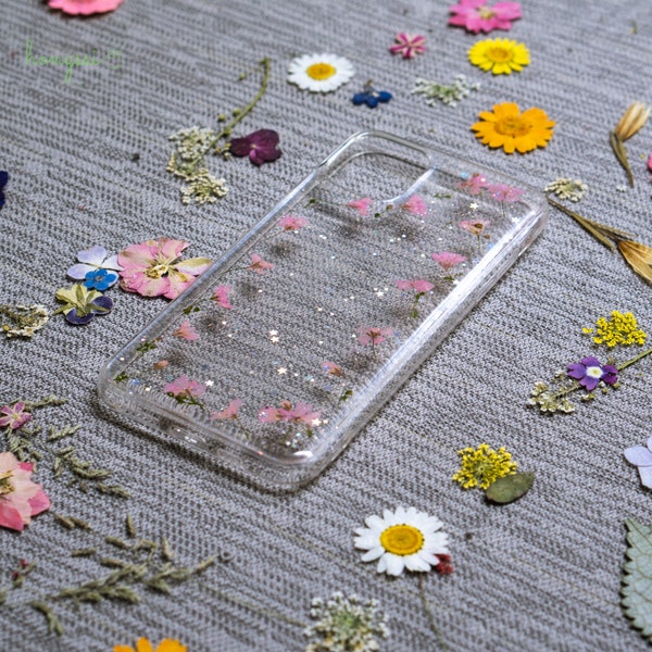 Pressed Flowers iPhone Case - Etsy