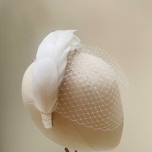 White Feather Headband Fascinator, Veiled Halo, Wedding Headpiece - Etsy
