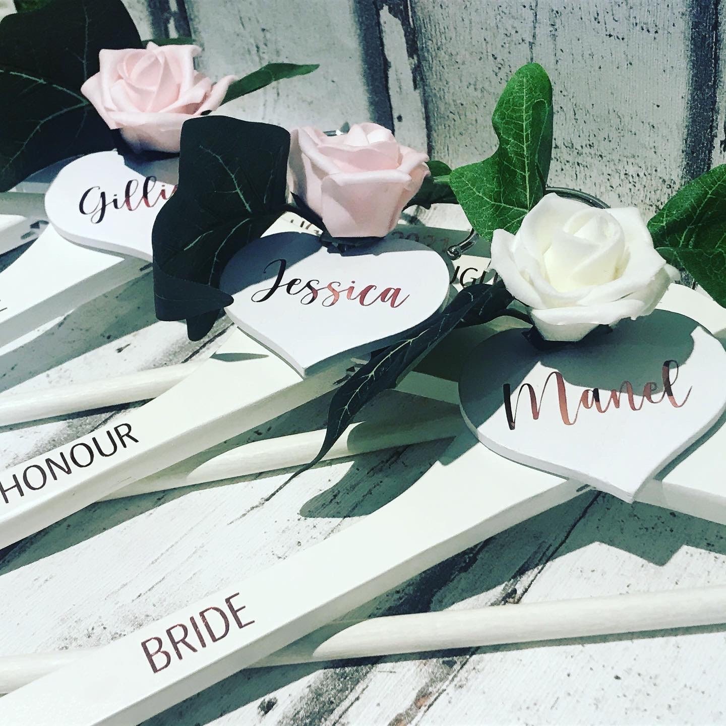Wedding Dress & Bridesmaid Dress Hangers - Etsy Italia