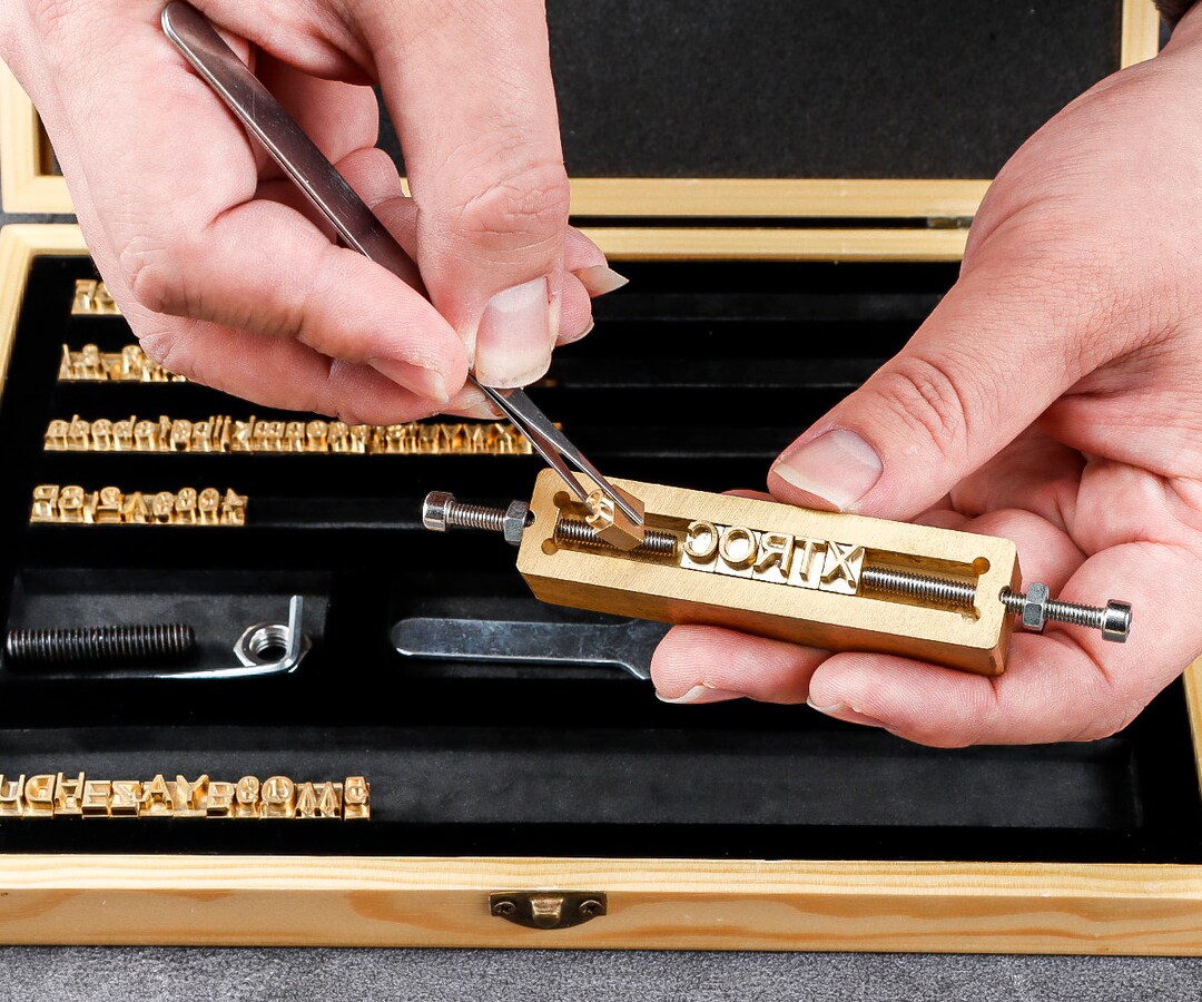 Alphabet Stamp Kit /26 Interchangeable A-Z Alphabet Letter Stamp With T ...