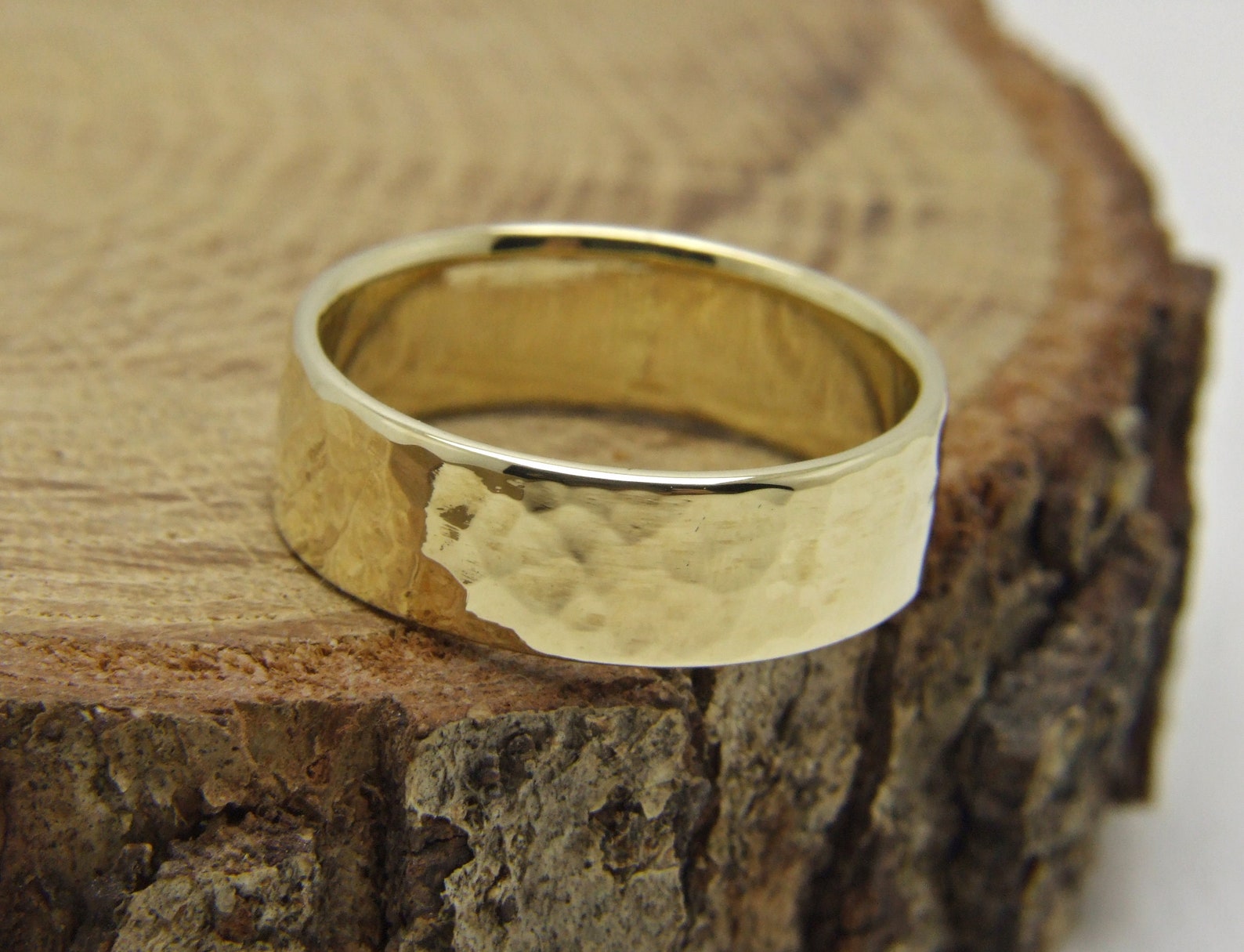 6mm,10k Solid Gold Yellow Gold ,1.3mm Thick,solid Gold Hammered Wedding ...