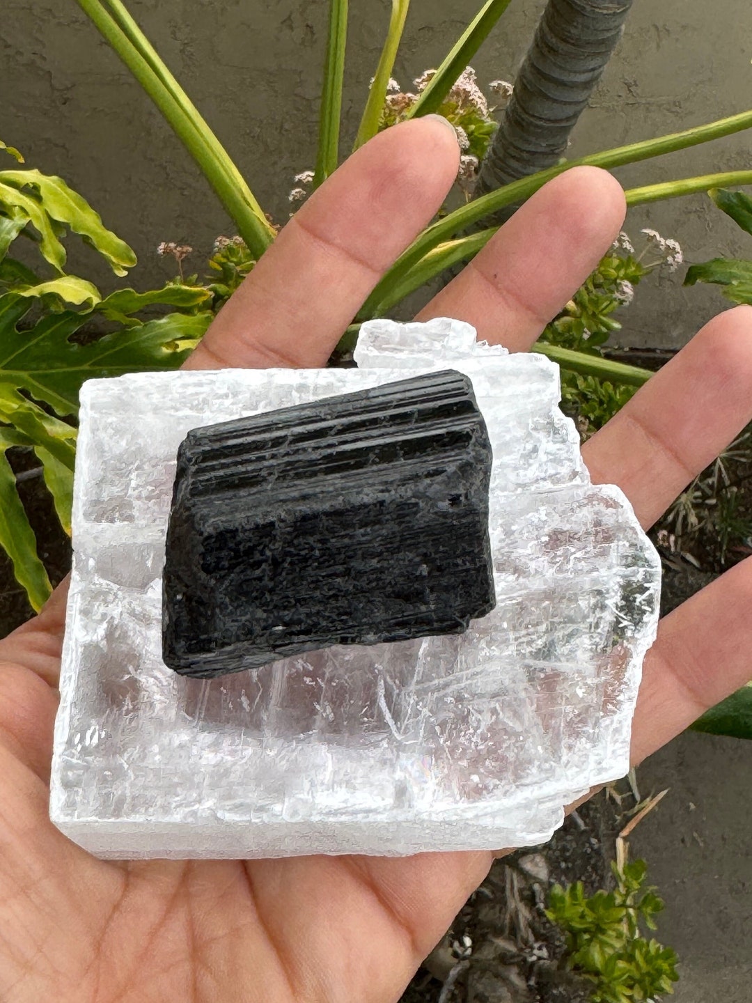Tourmaline & Selenite • Crystal Combos • Black Tourmaline + White ...
