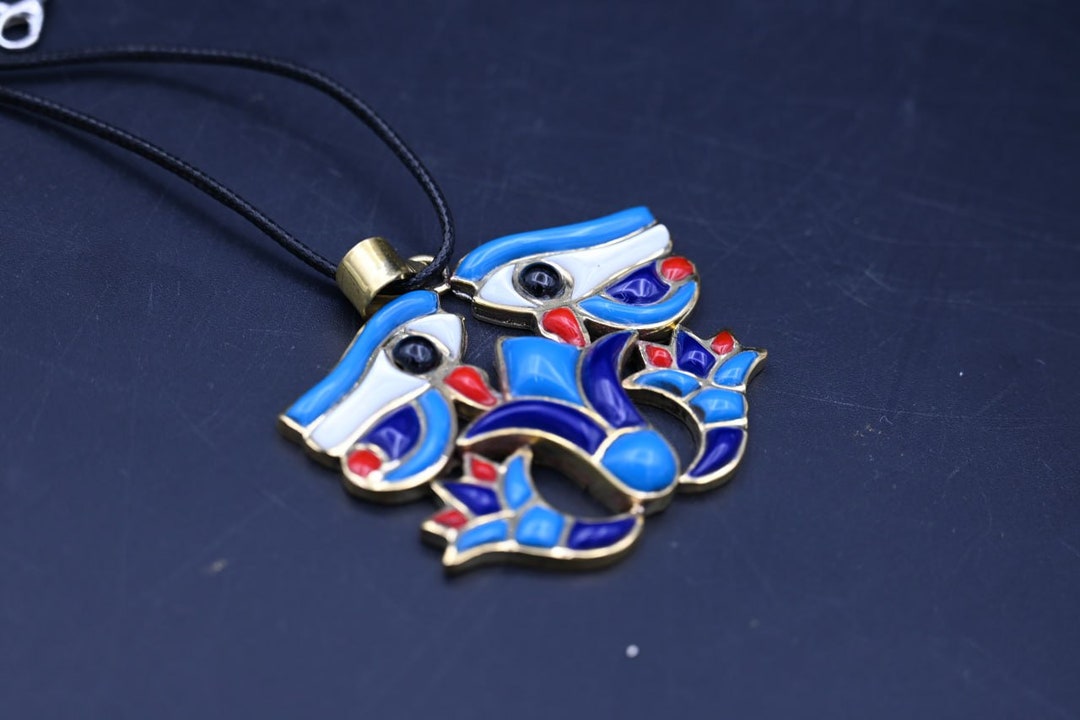 Lapis Lazuli Eye of Horus Pendant: Hand-carved Egyptian Amulet - Etsy