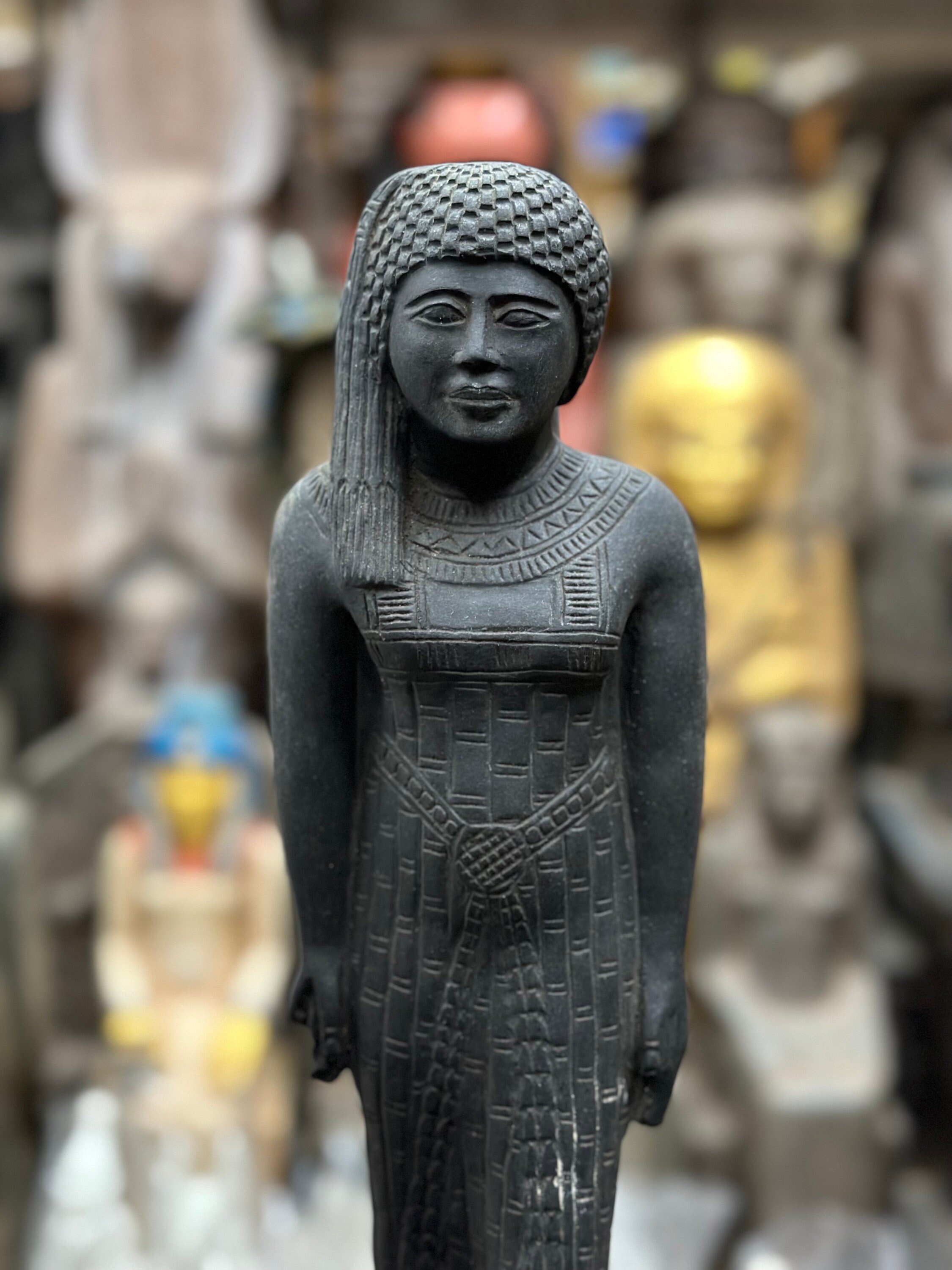 Handcrafted Ankhesenamun Basalt Statue - Egyptian Queen Sculpture - Etsy