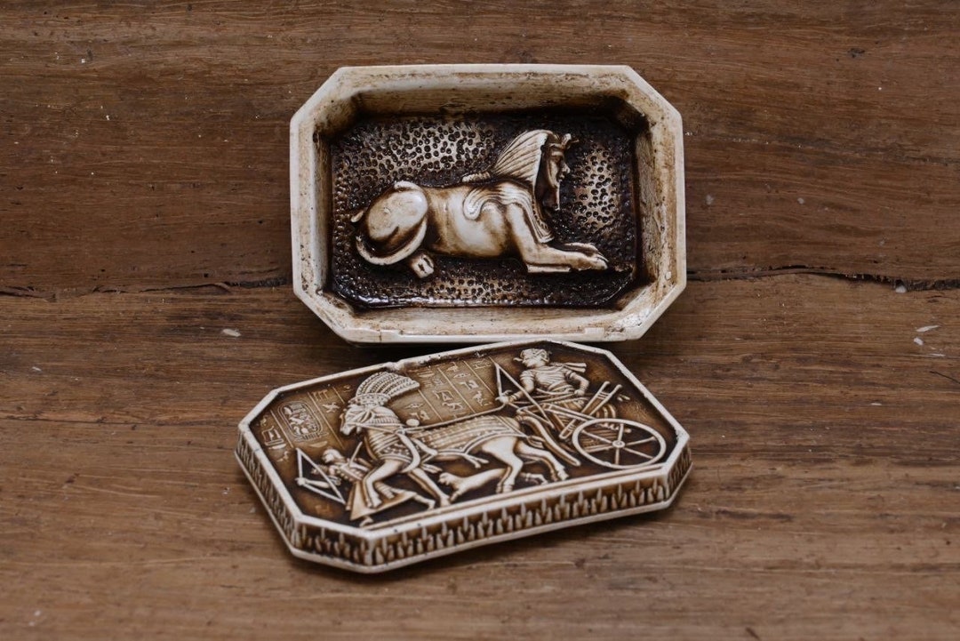 An Egyptian Box Inscribed With Pharaonic Inscriptions-antiques-replica ...