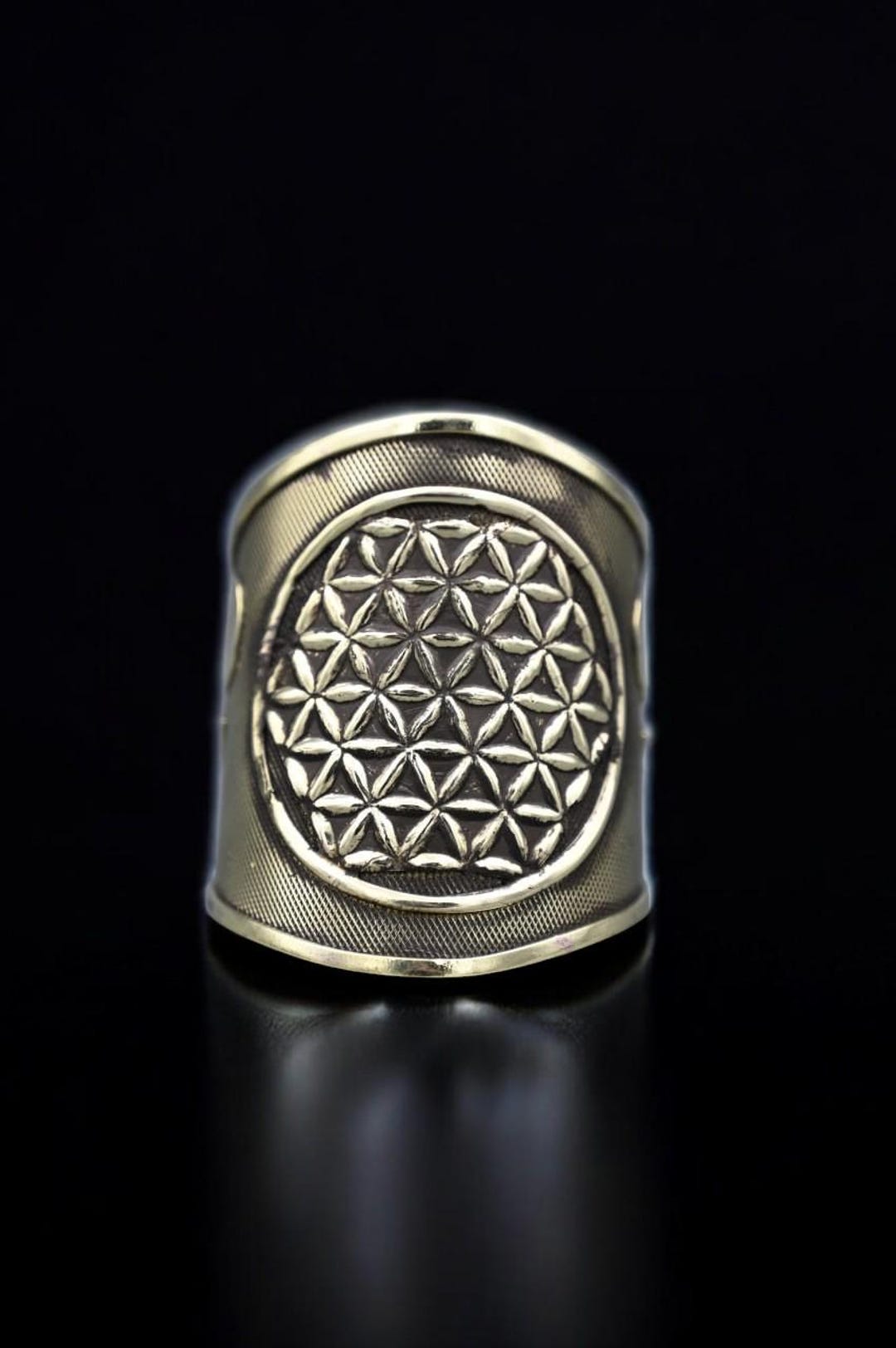 A Copper Reproduction of the Hexafoil Bracelet Egyptian Antiques ...