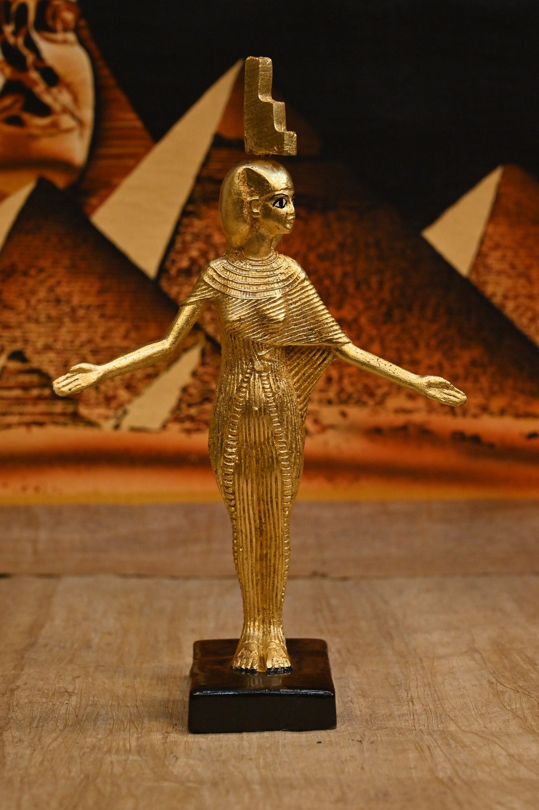 Gold Leaf Isis Statue - Egyptian Goddess Sculpture, Handcraft Antique ...