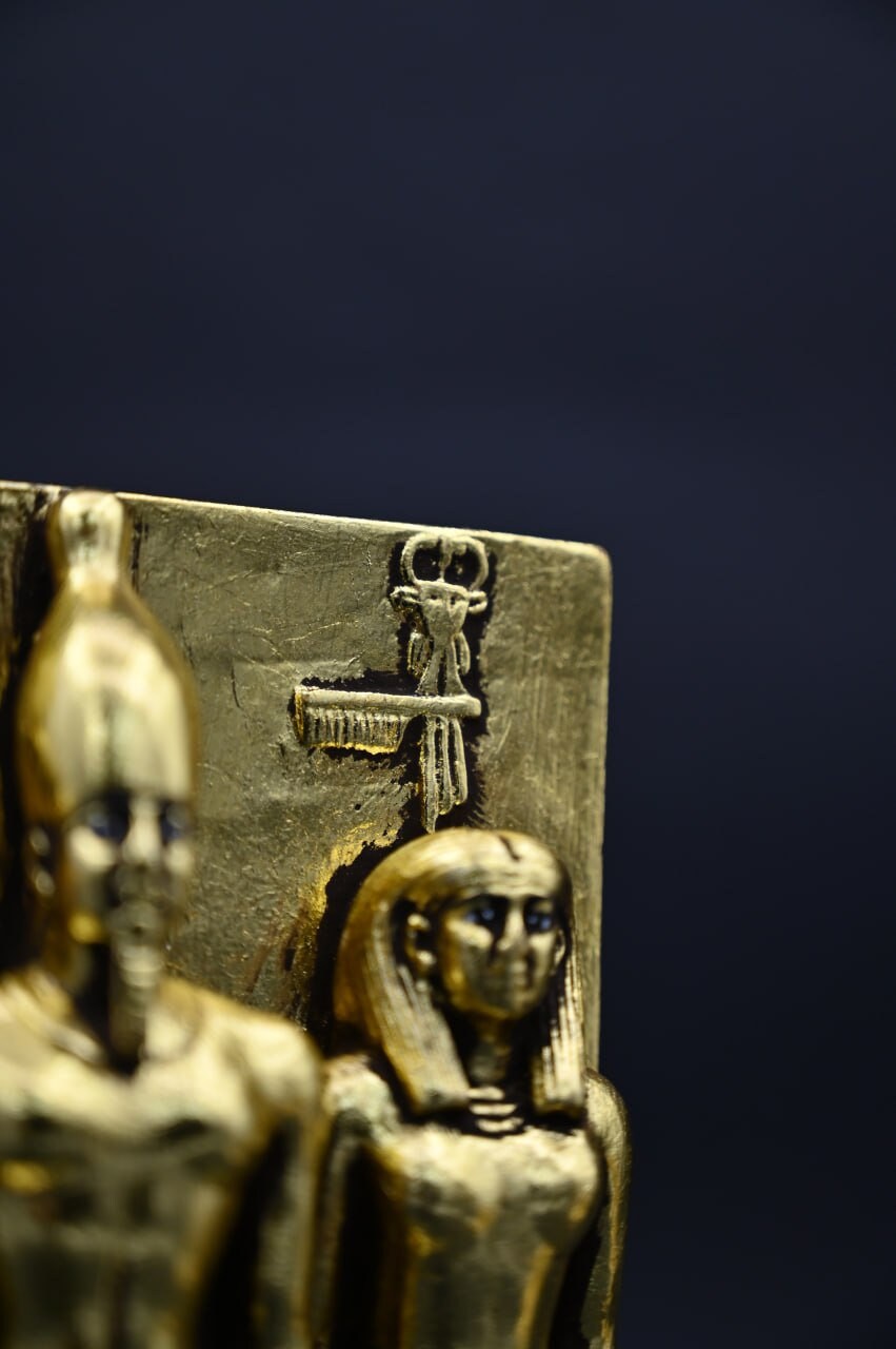 Menkaure Triad Statue – Egyptian Pharaoh, Goddess Hathor, Wife - Gold ...