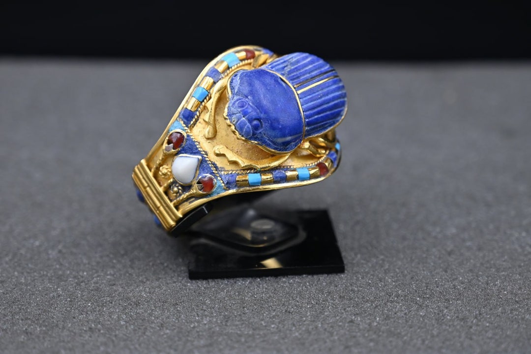 King Tutankhamun Scarab Bracelet Ancient Egyptian King Tutankhamun ...