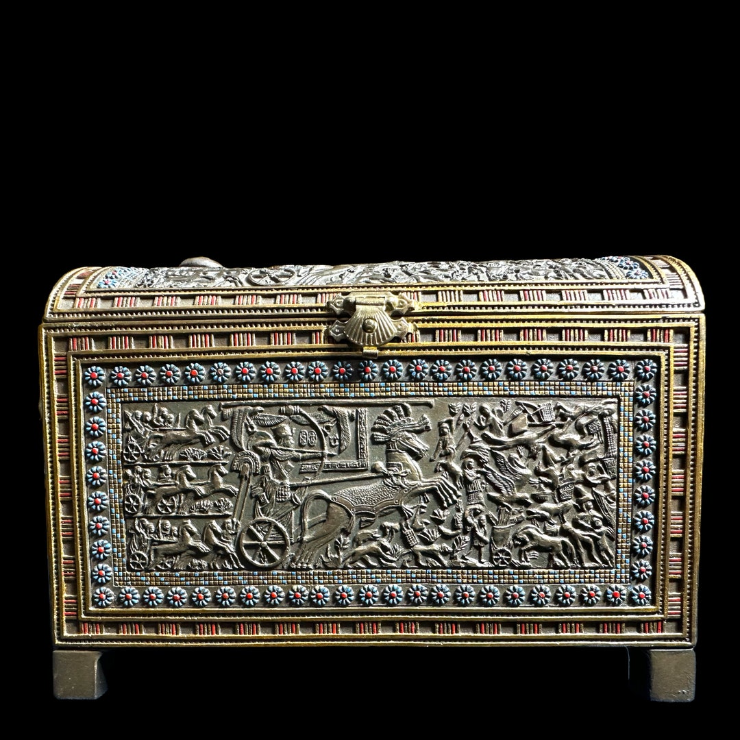 Beautiful Jewellery Box From the Treasure of the King, Tutankhamun ...