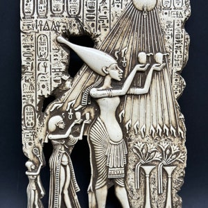 Nice Relief Akhenaten,his Family Painting-make Offering the Sun God ...