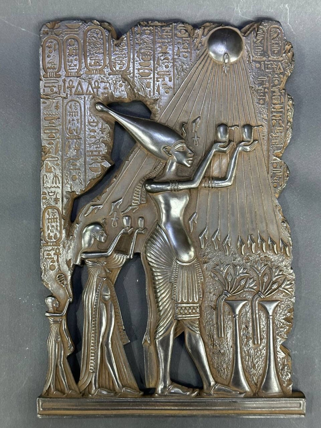 Akhenaten and His Family Painting-make Offering the Sun God Atun-tell ...