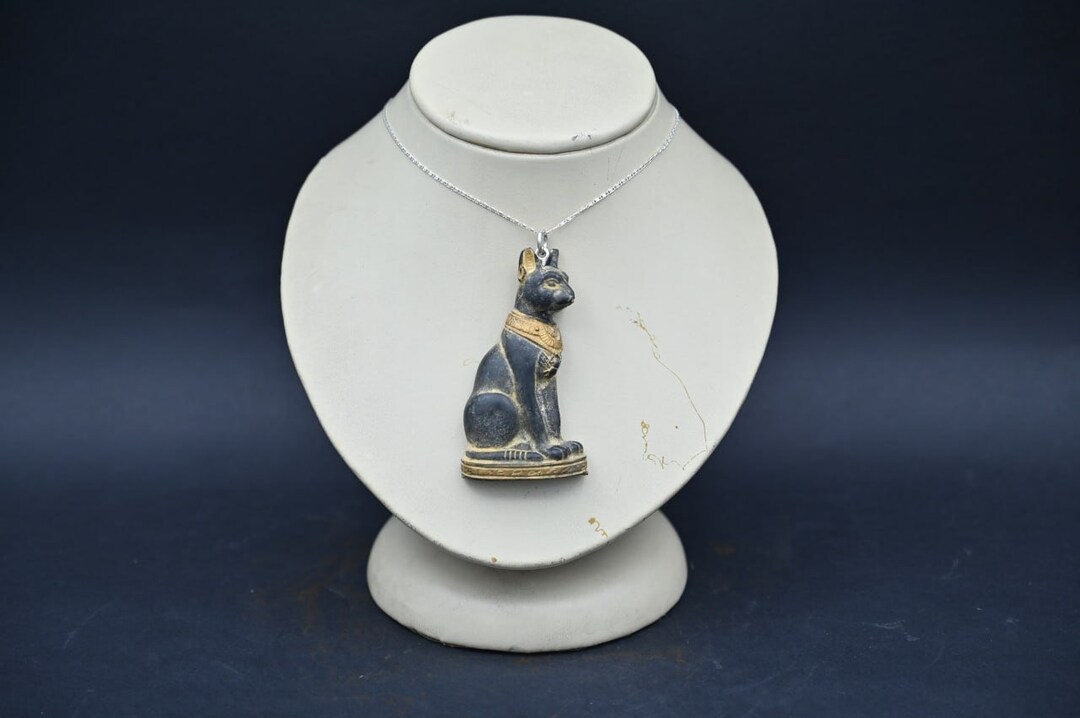 Bastet Cat Goddess Amulet, Ancient Egyptian Pendant - Etsy
