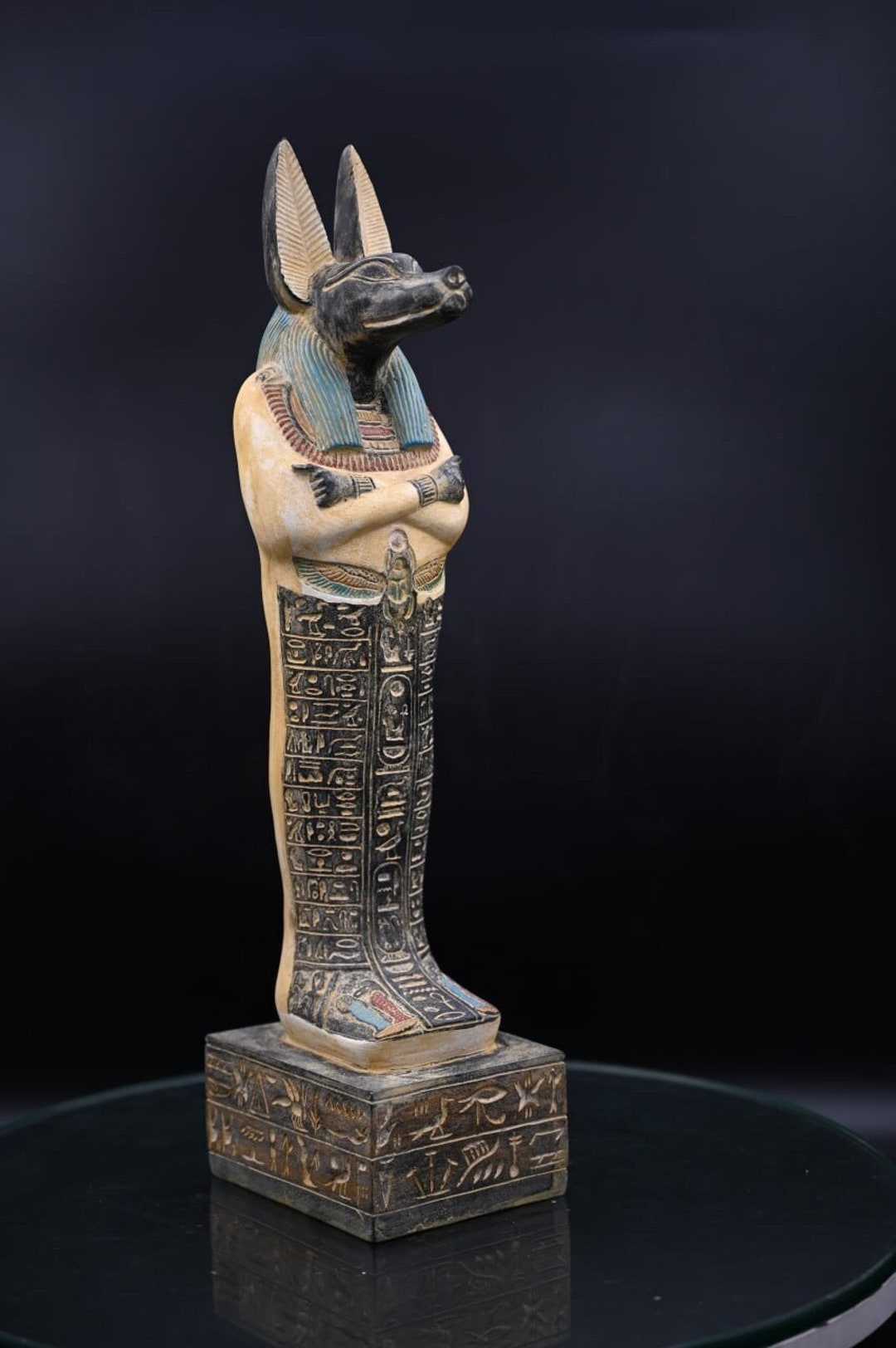 Anubis Hübsche Statue des Gottes Anubis Gott der Mumifizierung/des ...