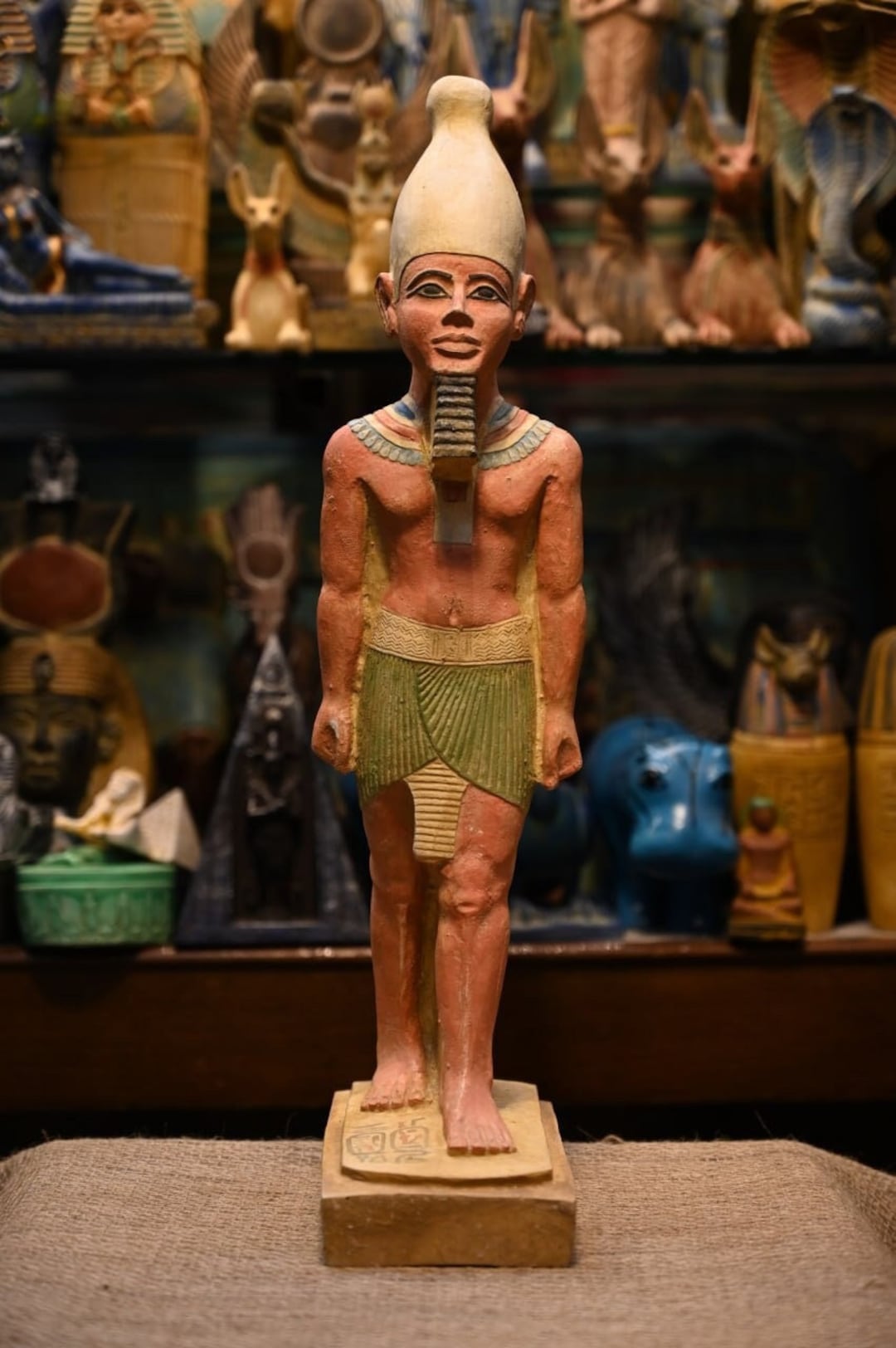 Statue of Egyptian Pharaoh Thutmose III Wearing the White Crown of ...