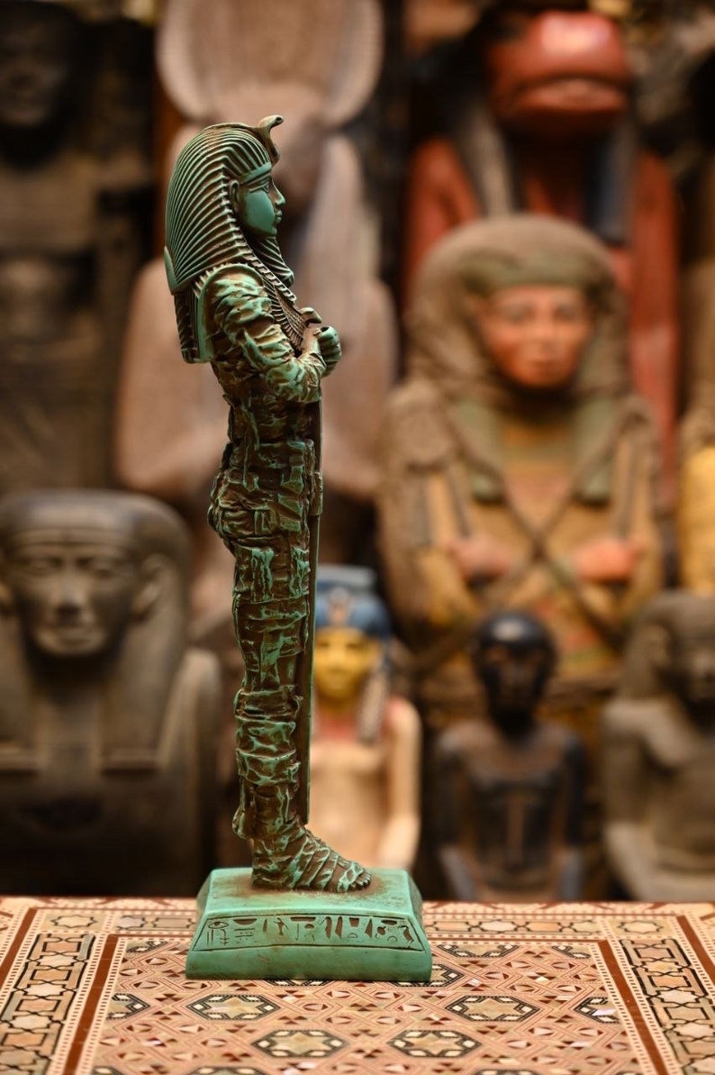 Marvelous King Tutankhamun's Statue -ancient Egyptian King/ Mythology ...