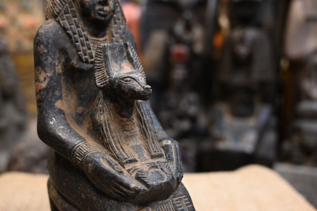 Anubis With High Priest -fabulous Statue of the Egyptian God of ...