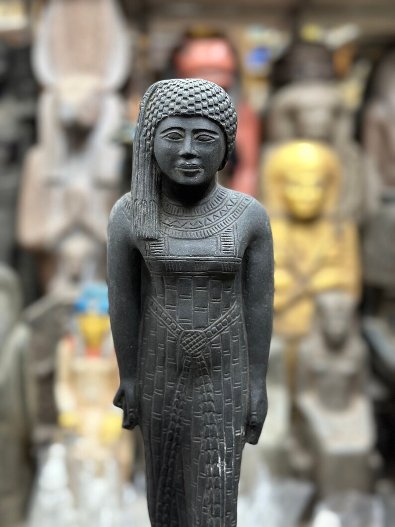 Pretty Statue of the Egyptian Queen Ankhesenamun-the Great - Etsy