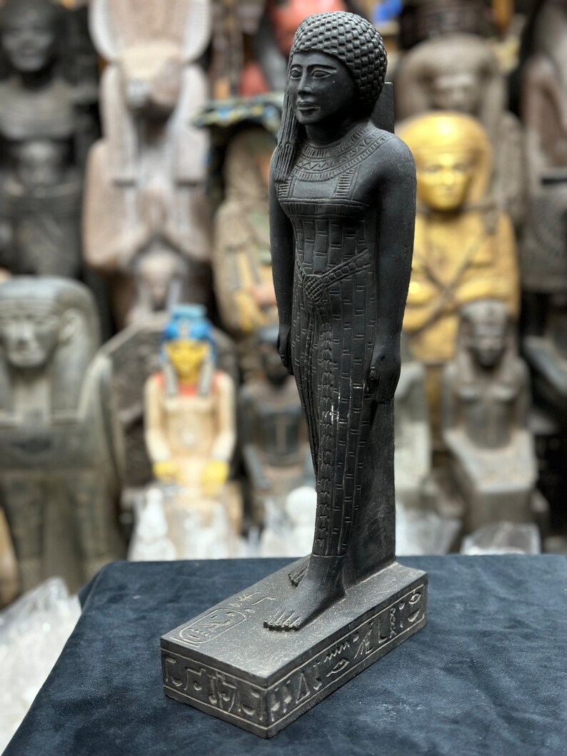 Pretty Statue of the Egyptian Queen Ankhesenamun-the Great - Etsy