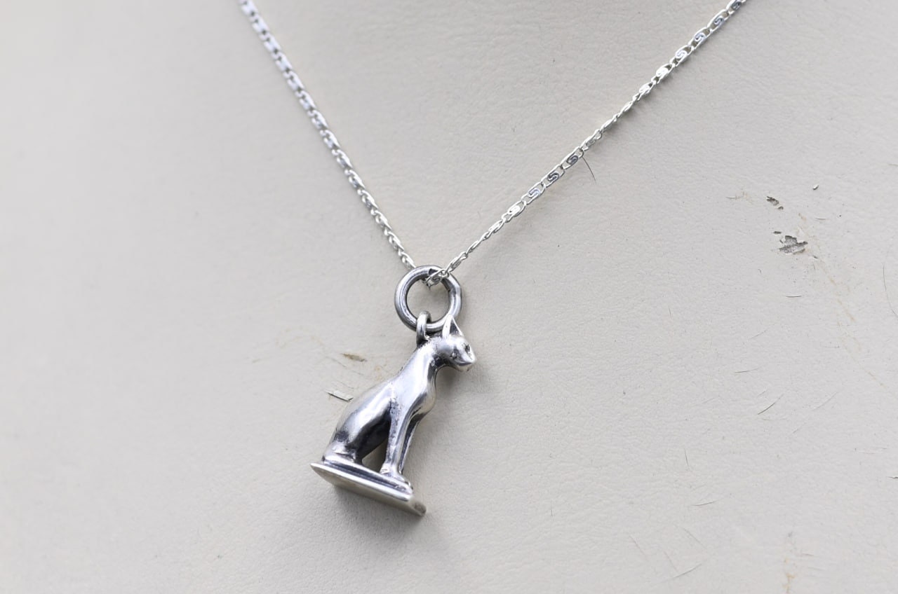 Bastet Cat Goddess Amulet, Ancient Egyptian Pendant - Etsy