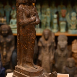 Marvelous Statue Queen Tiye the Great Royal Wife of the Egyptian ...