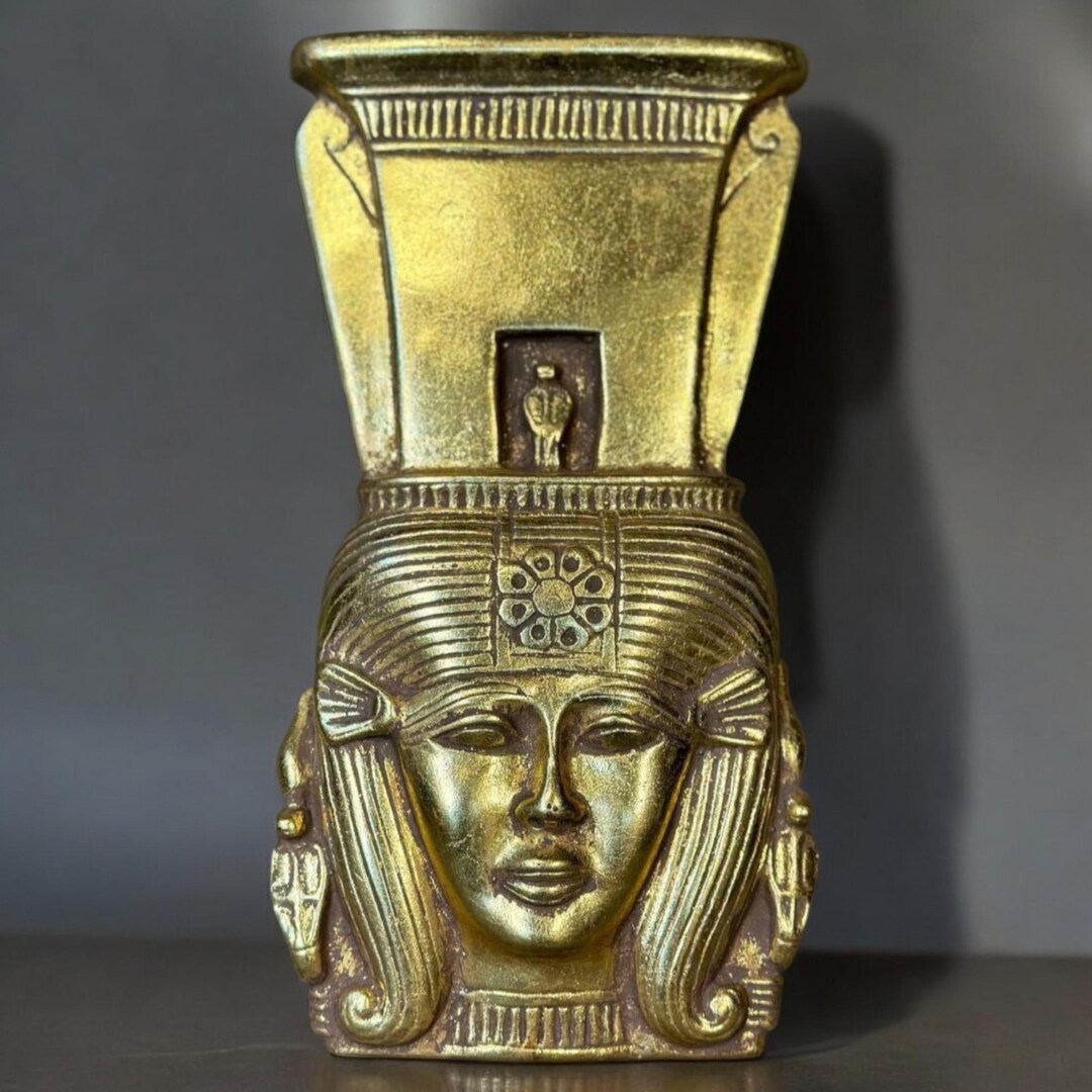 Goddess Hathor -goddess of Love, Beauty, Happiness and Fertility ...