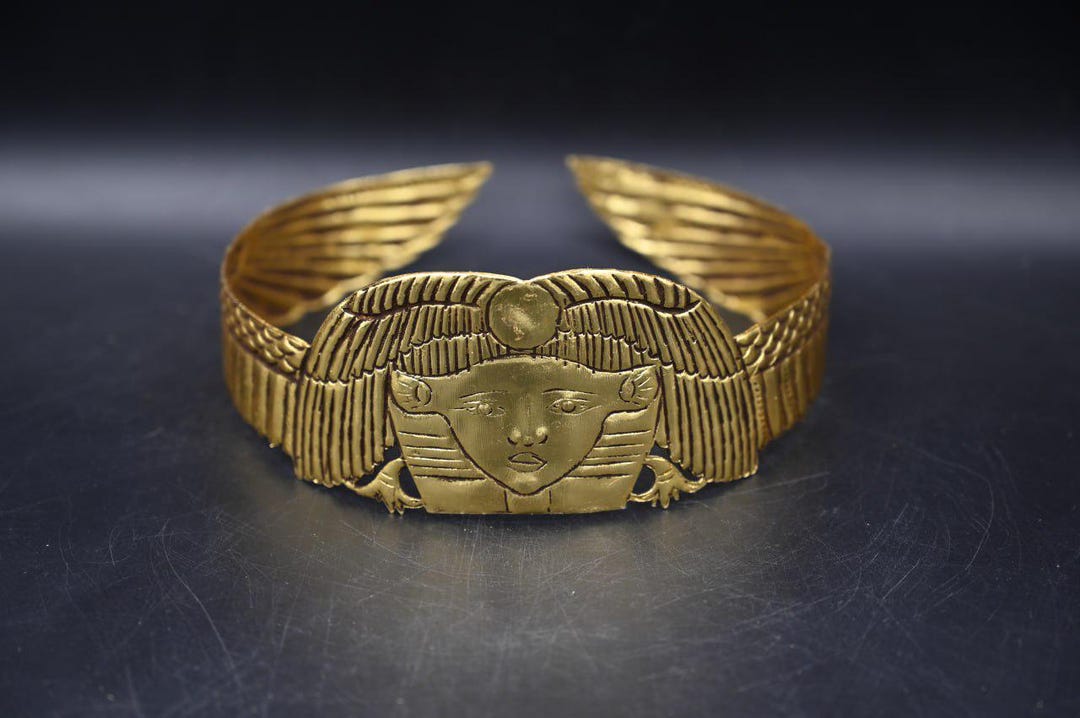 Hathor Crown-crown-goddess of Love - and Cleopatra Egyptian Queen Wig ...