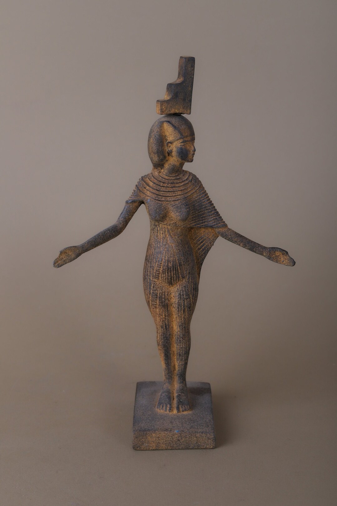 Statue of Isis, Goddess of Love, Egyptian Antique Mythology, Egyptian ...