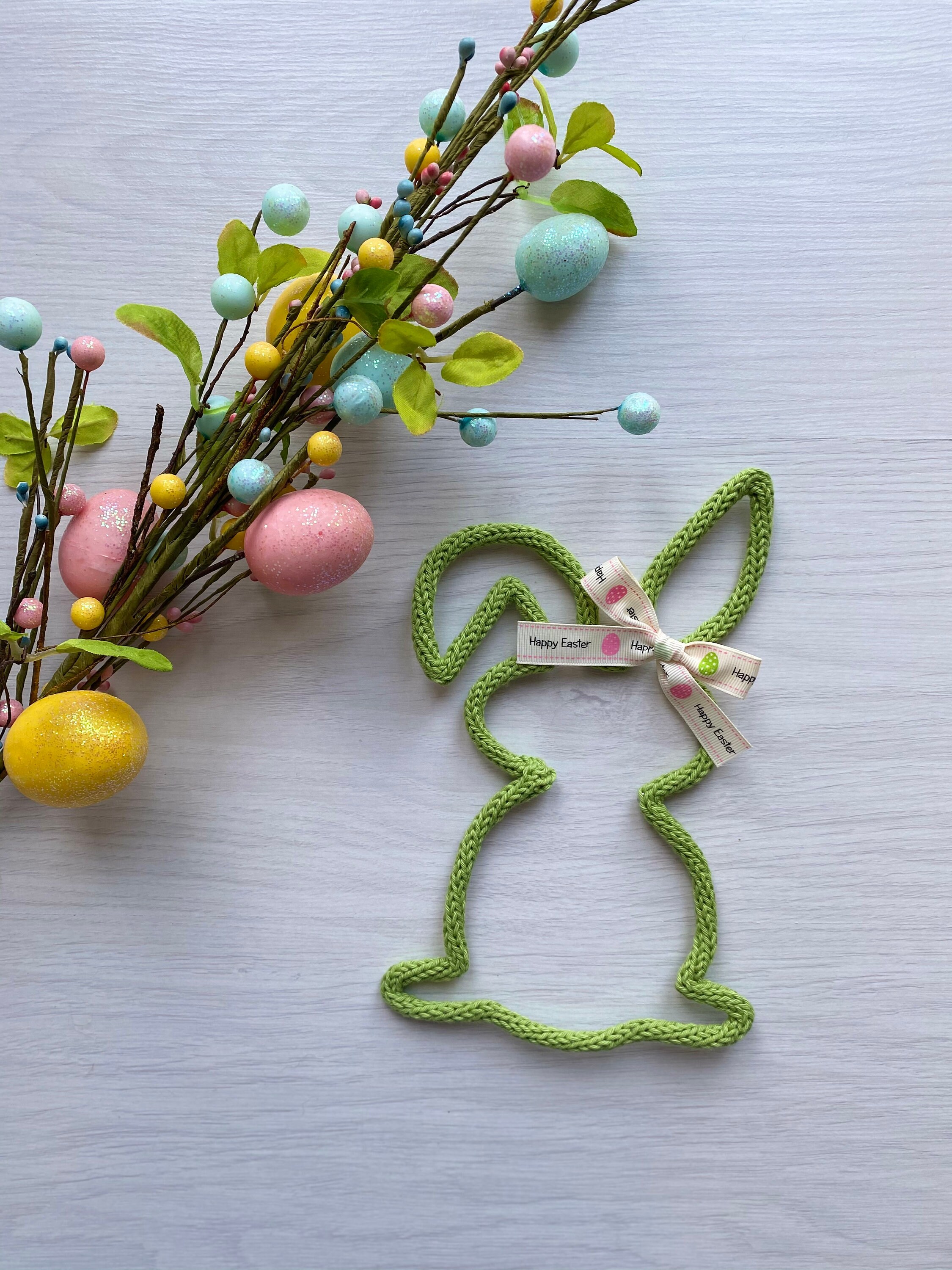 Easter Knitted Wire Bunny Rabbit Decorated Wall decor Gift - Etsy.de