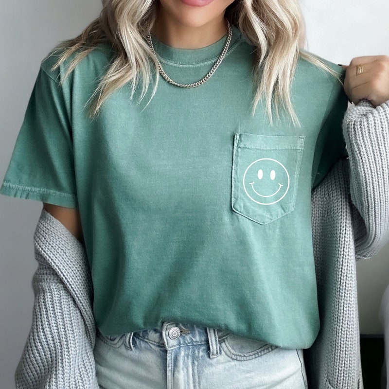 Smiley Tshirt - Etsy