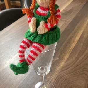 Small Elves KNITTING PATTERN - Etsy
