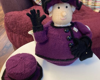 Queen Elizabeth II Tea Cosy Knitting Pattern - Etsy