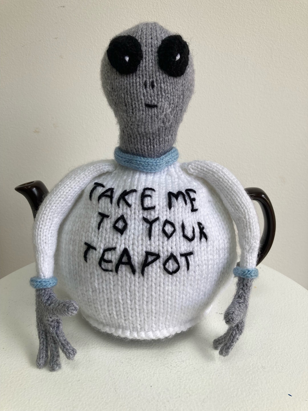 EARL Grey Alien Tea Cosy Knitting Pattern - Etsy