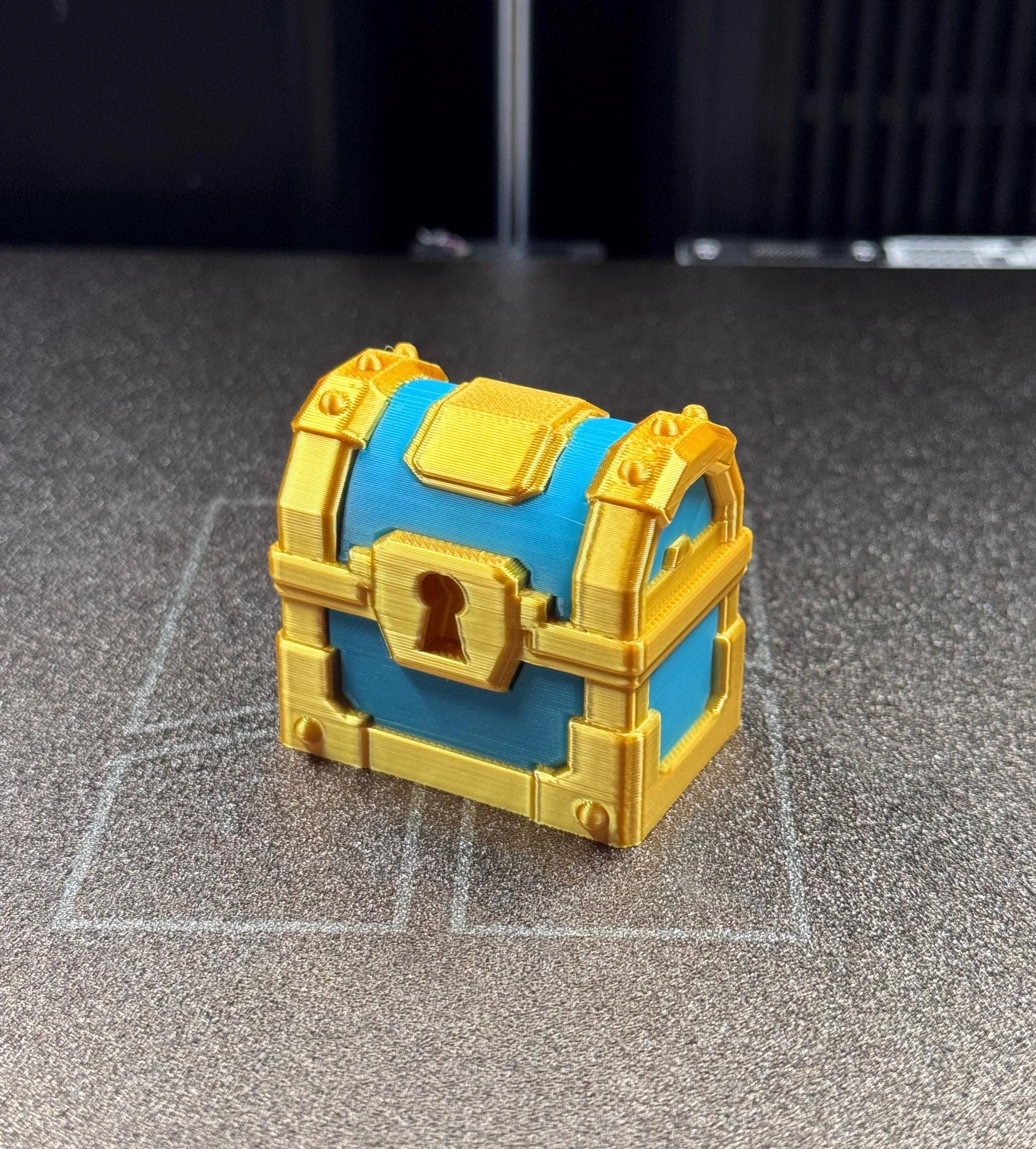 3D Printed Gamer Chest Decor – Mobile Gaming, Gift for Boyfriend, Cake ...