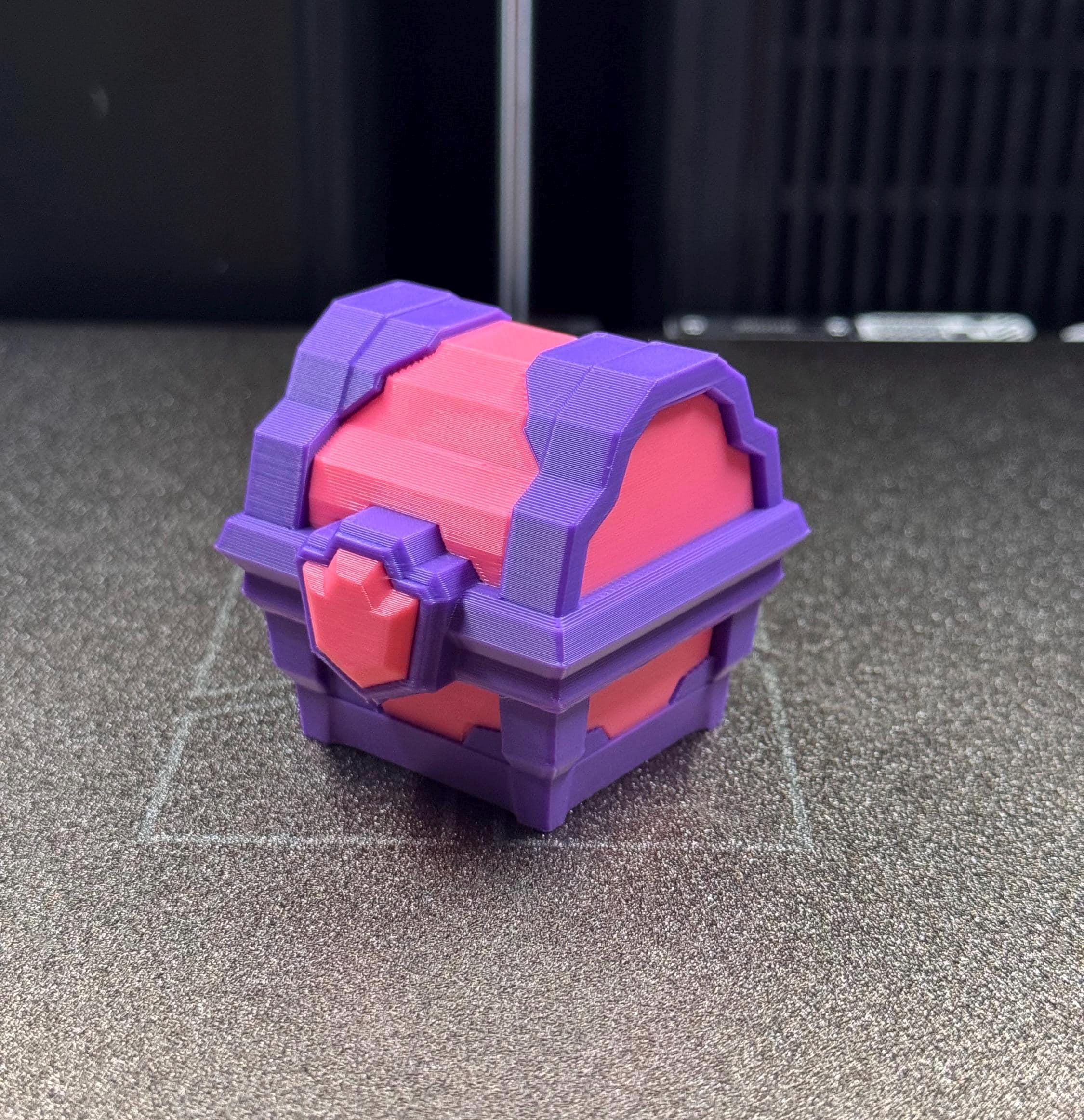 3D Printed Gamer Chest Decor – Mobile Gaming, Gift for Boyfriend, Cake ...