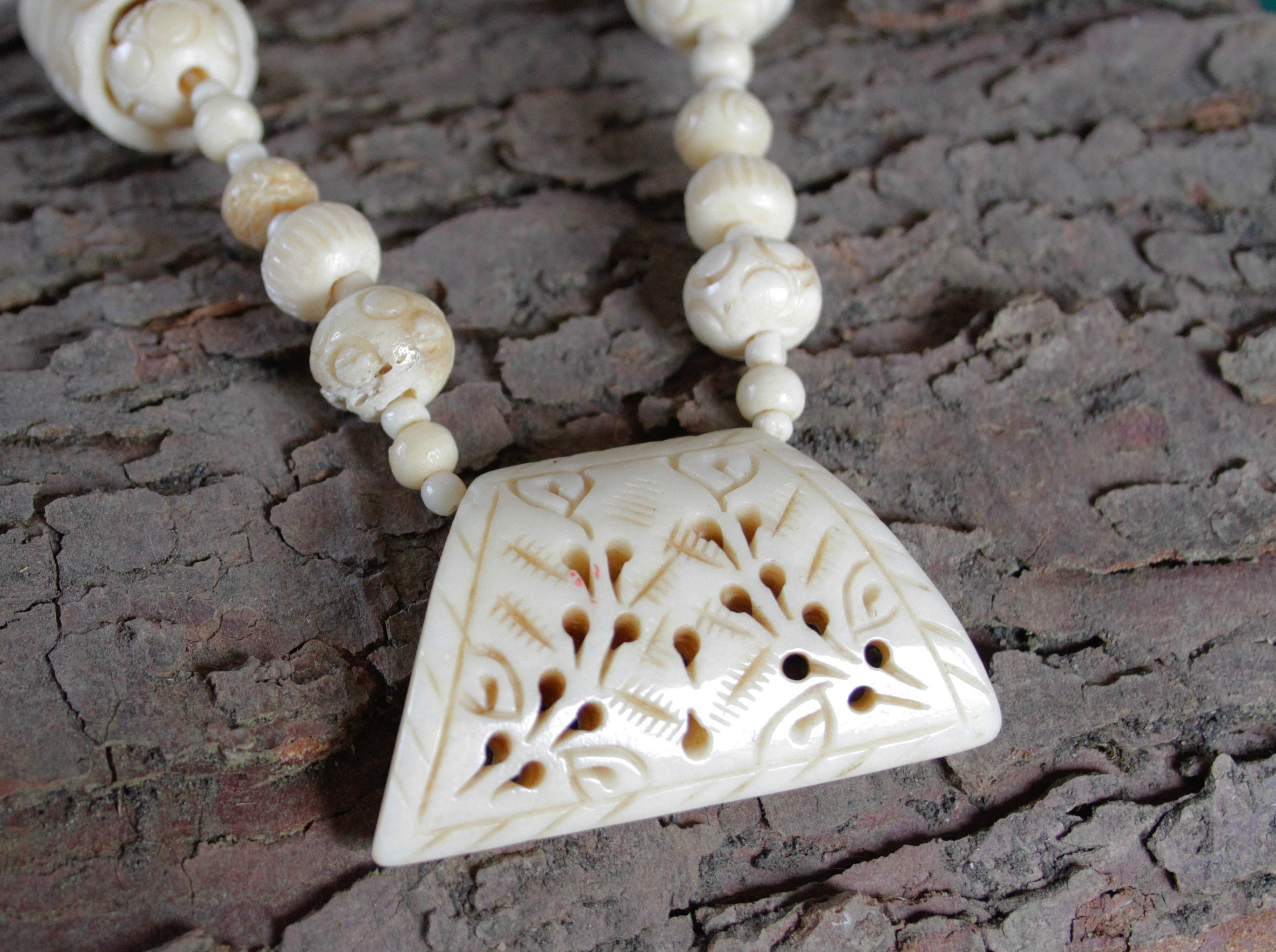 Vintage Large Carved Bone Necklace - Etsy UK