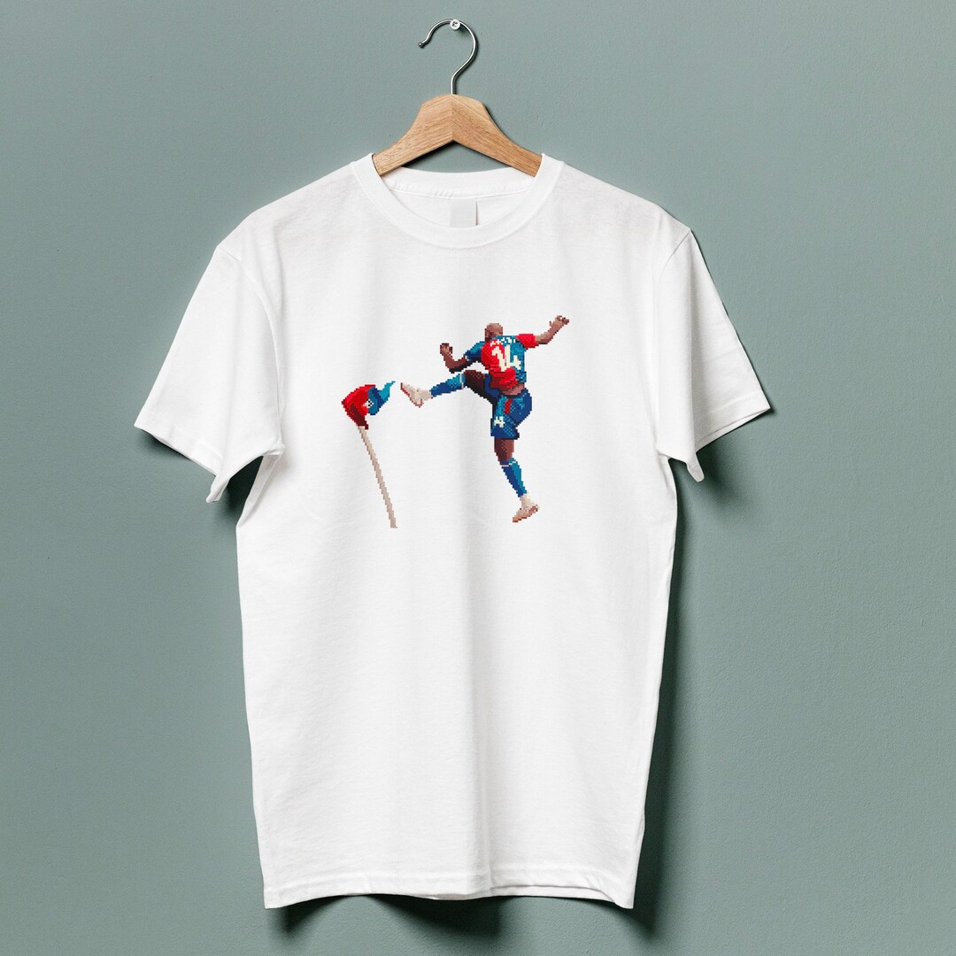 Mateta Pixel Art T-shirt - Etsy