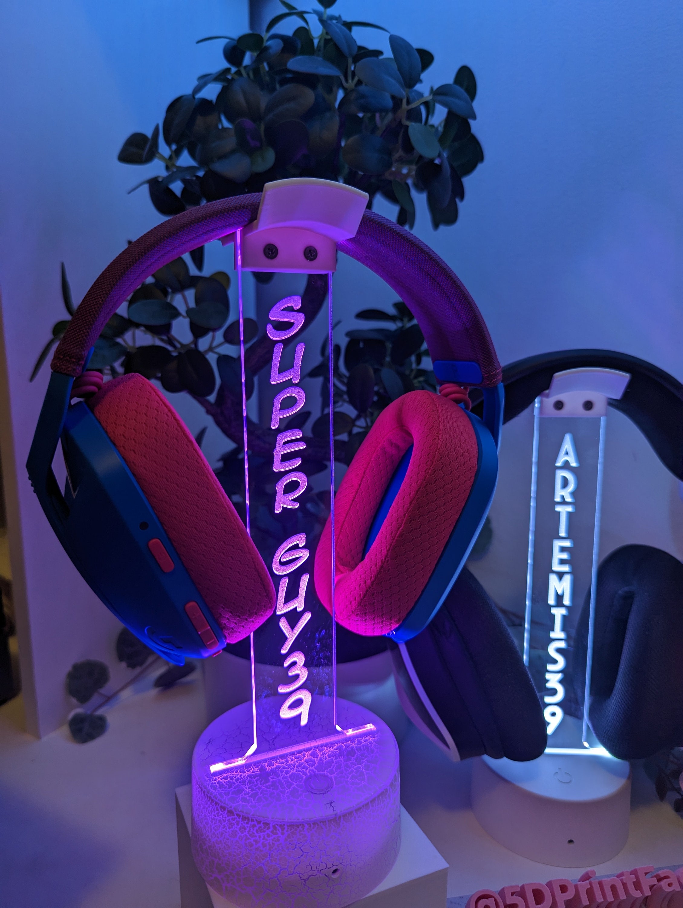 Personalized Headphone Stand, Custom Gamer Tag Sign, Personalized ...